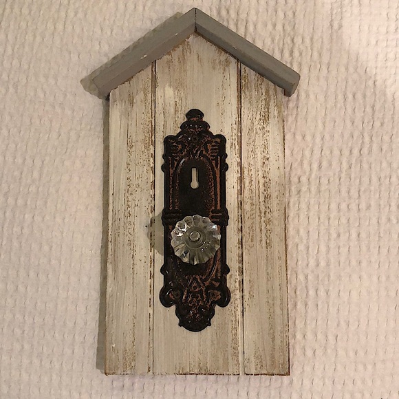 Source Unknown | Wall Decor | Wall Hanging Knob To Hang Things | Poshmark